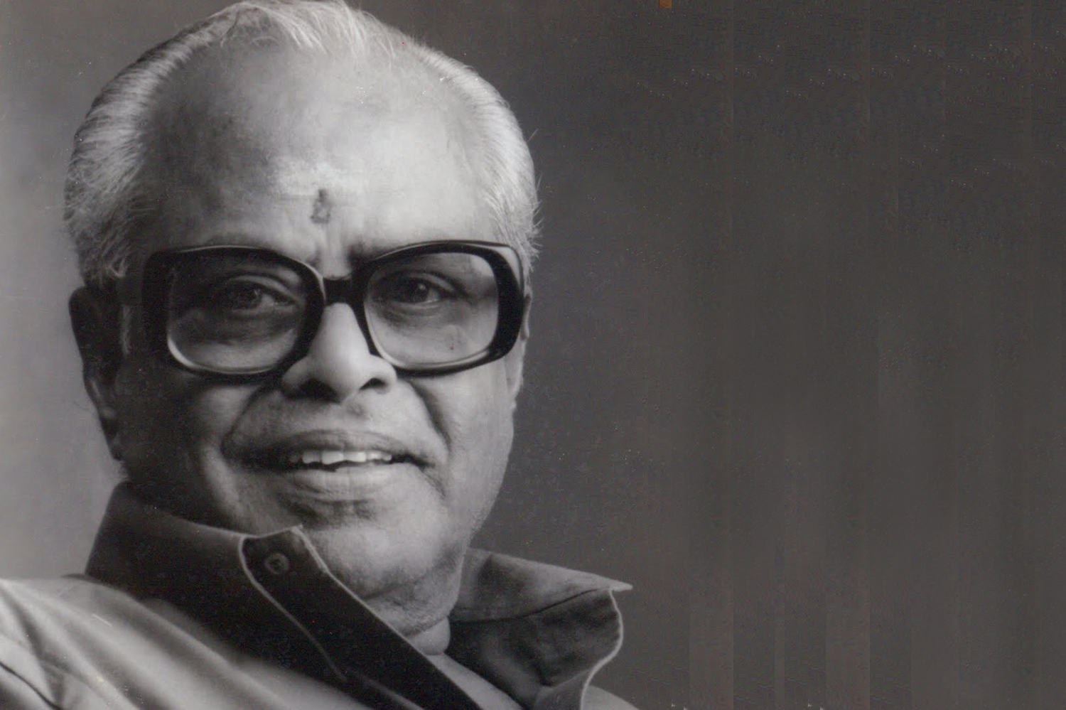 Master director K Balachander Passed away