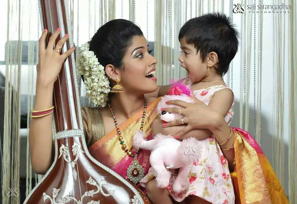 Actor Bala Family-Onlookers Media (2) - onlookersmedia