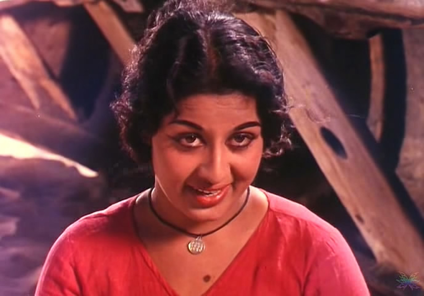 Chemmeen Movie Stills-Gallery-Photos-Madhu-Sathyan-Sheela-Onlookers ...