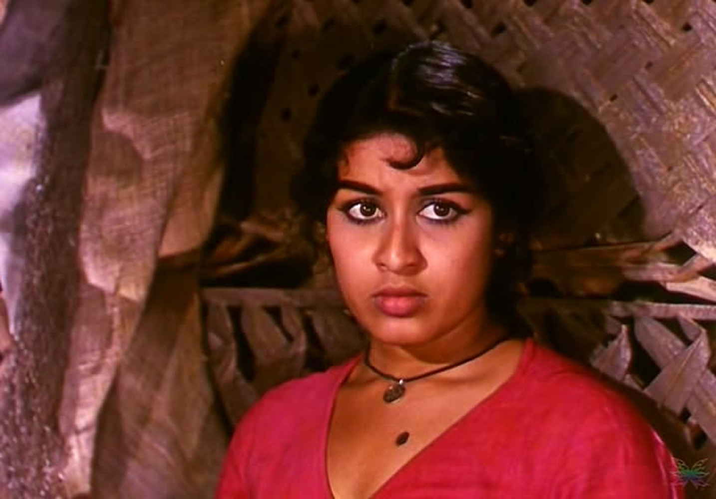 Chemmeen Movie Stills-Gallery-Photos-Madhu-Sathyan-Sheela-Onlookers ...