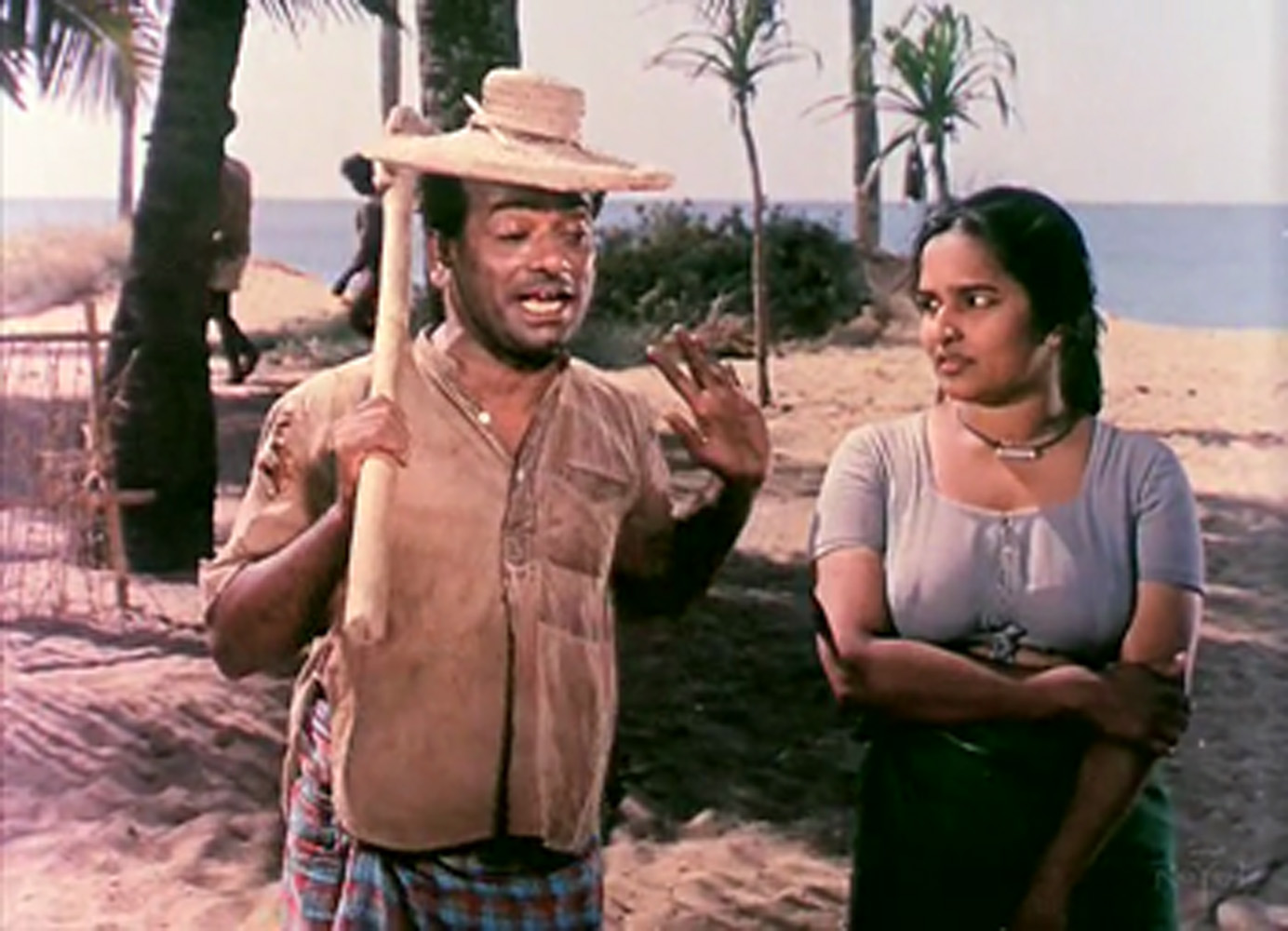 Chemmeen Movie Stills-Gallery-Photos-Madhu-Sathyan-Sheela-Onlookers ...