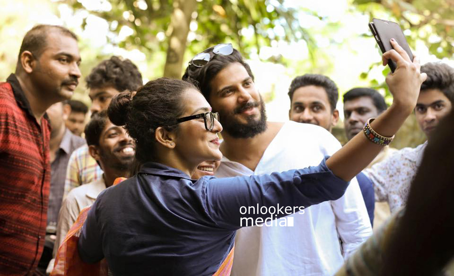 Charlie Movie Location-Stills-Photos-Dulquer Salmaan-Parvathy ...