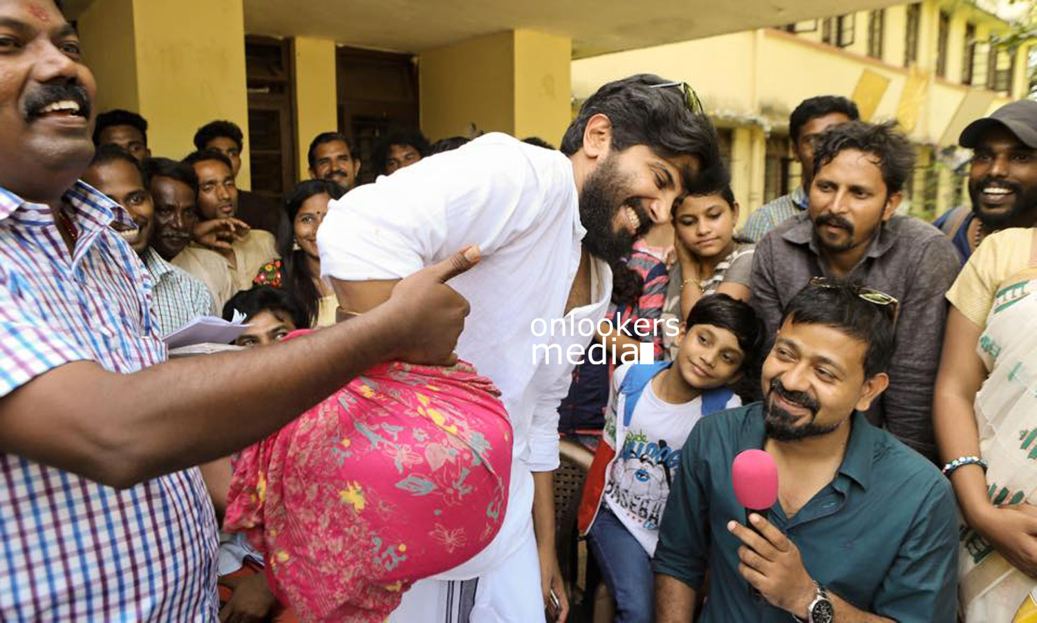 Charlie Movie Location-Stills-Photos-Dulquer Salmaan-Parvathy ...