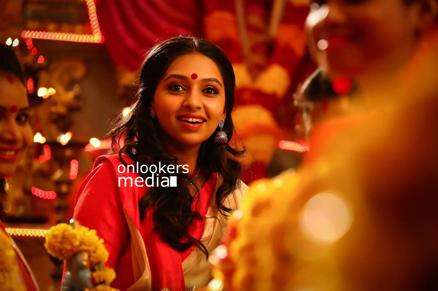 Vedalam Stills-Photos-Ajith-Shruthi Haasan (27) - onlookersmedia